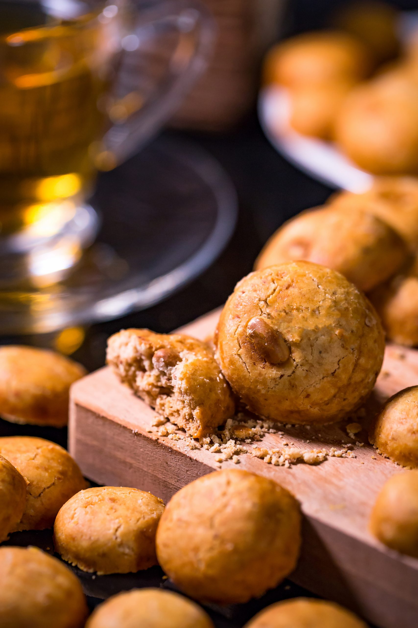 About Us – BSHENAK